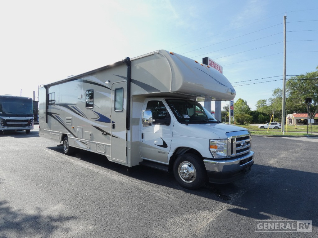New 2025 Winnebago Spirit 31K Motor Home Class C at General RV | Jacksonville, FL | #311425