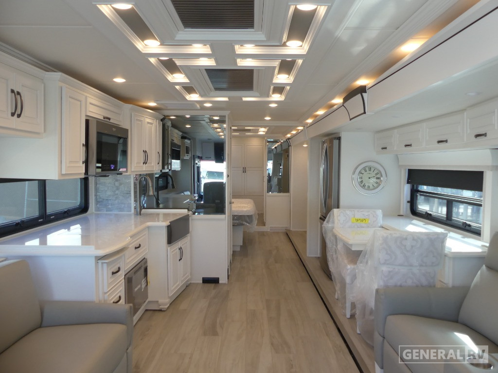 New 2025 Newmar Dutch Star 4369 for sale in West Chester, PA