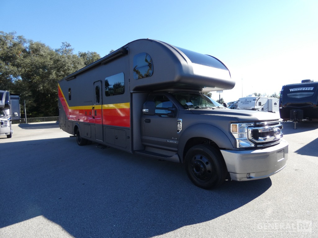 Used 2022 Thor Motor Coach Magnitude RS36 Motor Home Super C - Diesel ...