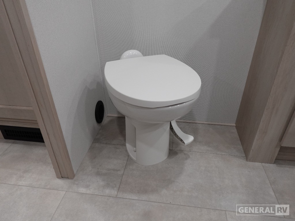 New 2025 Grand Design Solitude 380FL for sale in South Weber, UT