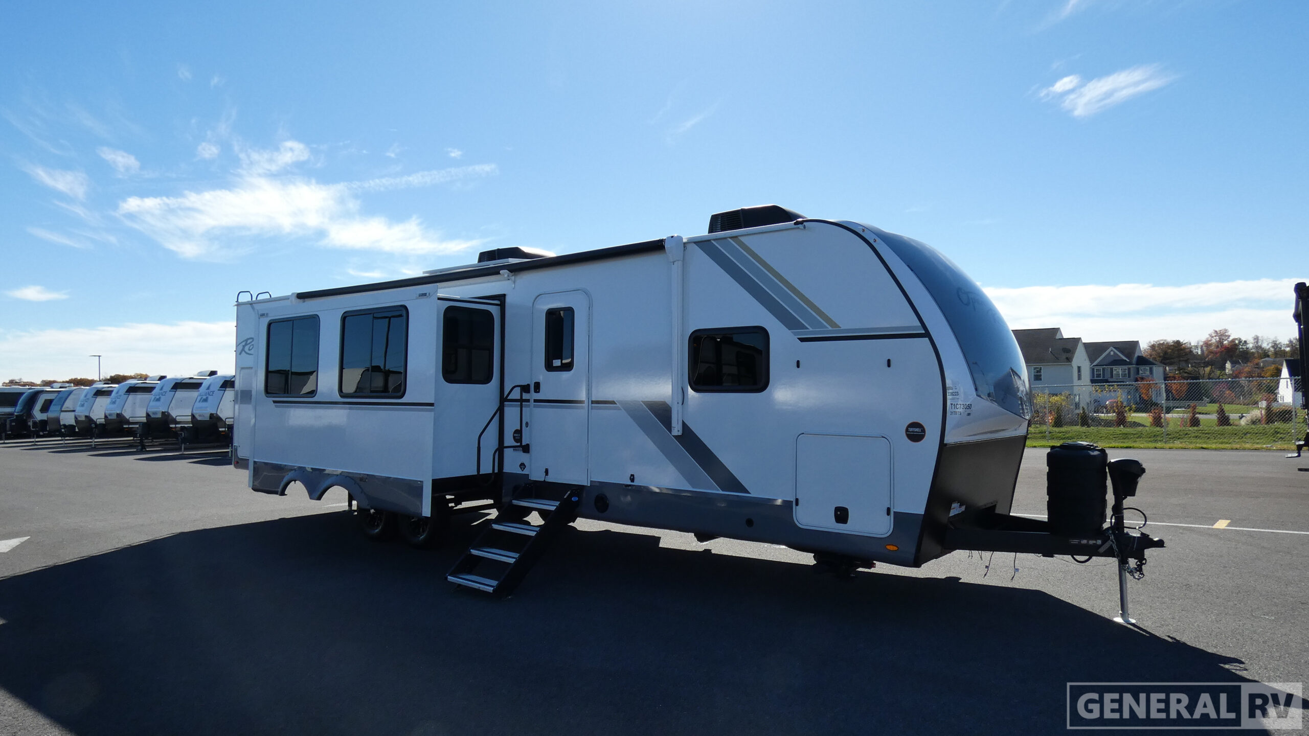 New 2026 Highland Ridge RV Roamer Light Duty 31TBTS Travel Trailer at ...