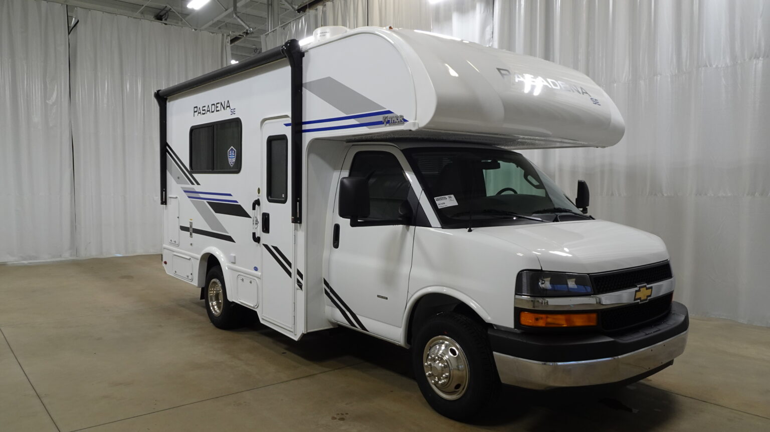New 2026 Thor Motor Coach Pasadena SE SX19 Chevy Class C RV at General ...