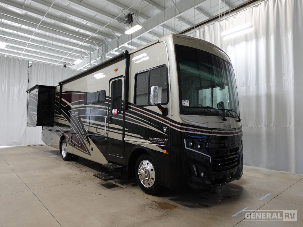 New 2026 Fleetwood Bounder 33C Motor Home Class A at General RV | Denver, CO | #329167