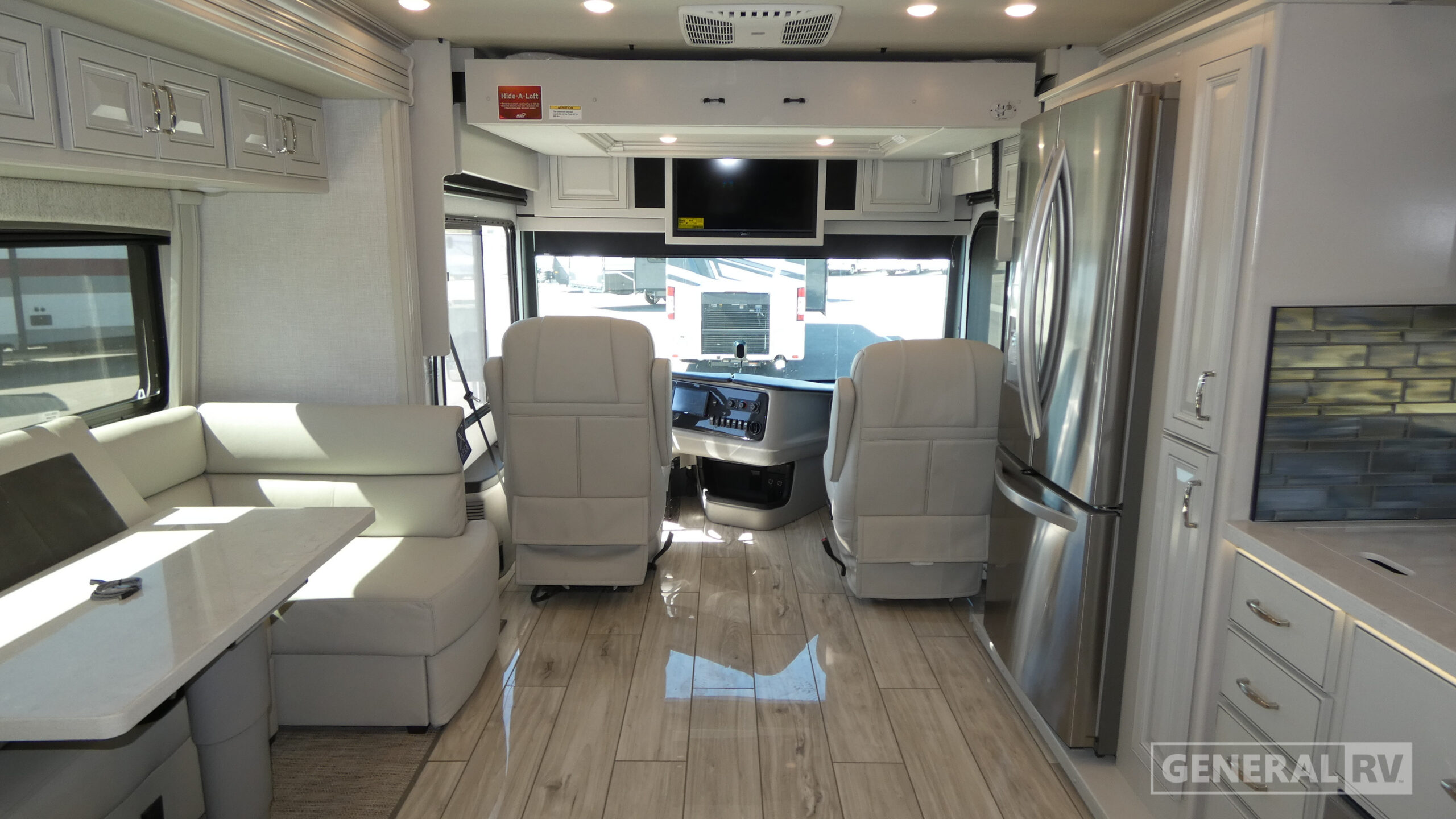 New 2026 Thor Motor Coach PASADENA SE SE28 for sale in South Weber, UT