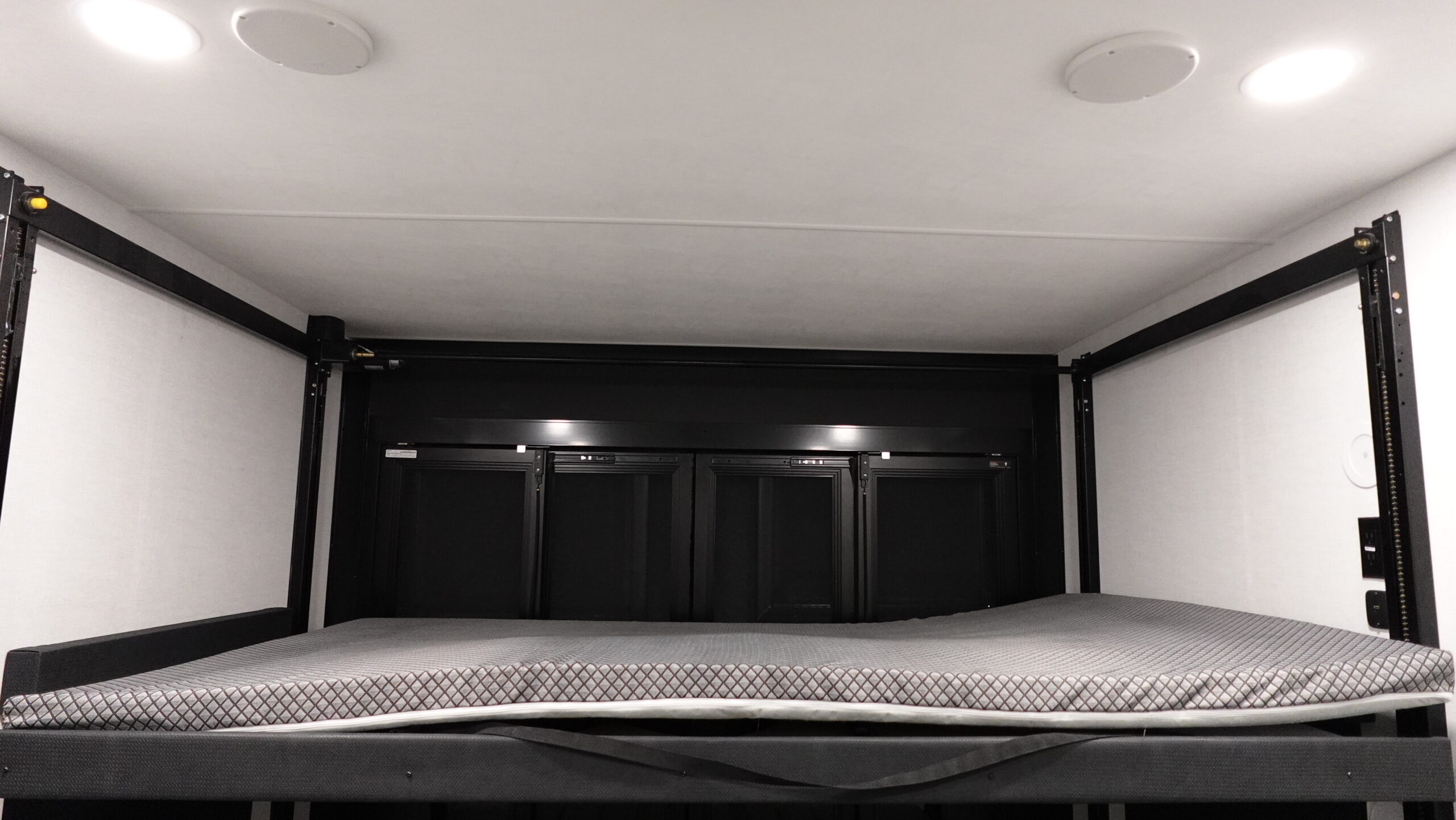 New 2026 Alliance RV VALOR 32T13 for sale in Birch Run, MI