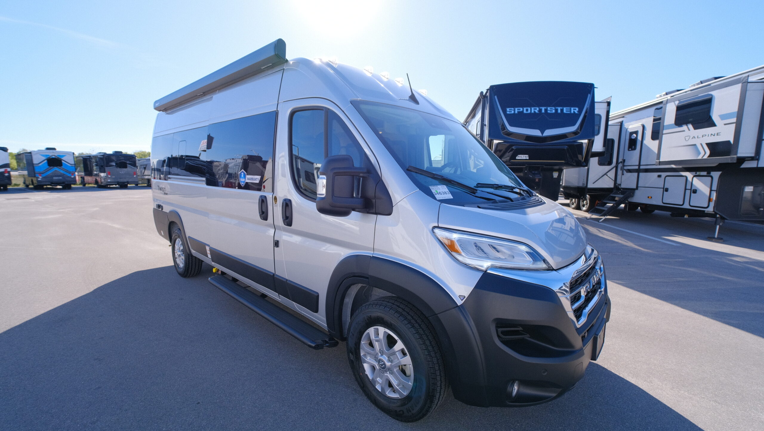 New 2026 Thor Motor Coach Twist Sport 20LS Motor Home Class B at ...
