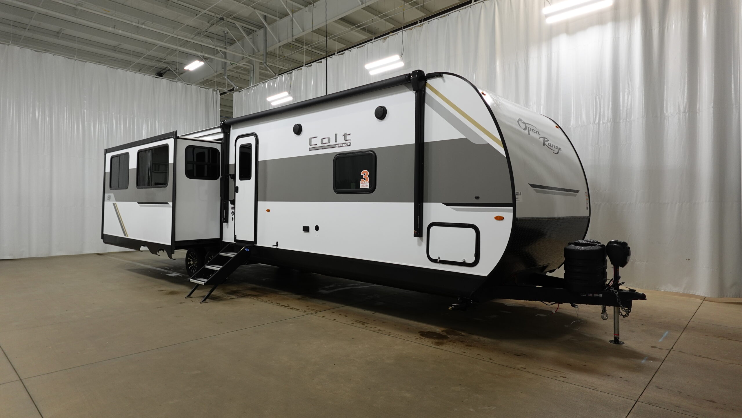 New 2026 Open Range Colt Travel Trailer 33RLT for sale in Wayland, MI