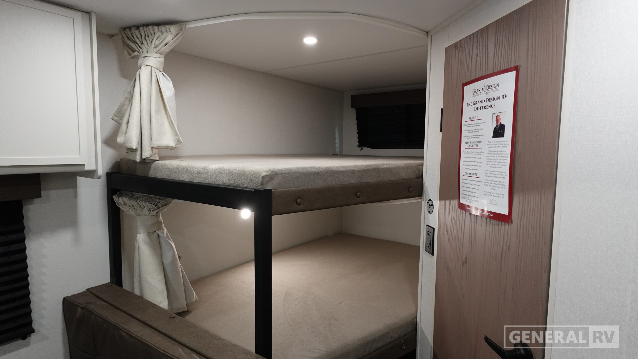 New 2026 Grand Design Transcend Xplor 24BHX for sale in Birch Run, MI