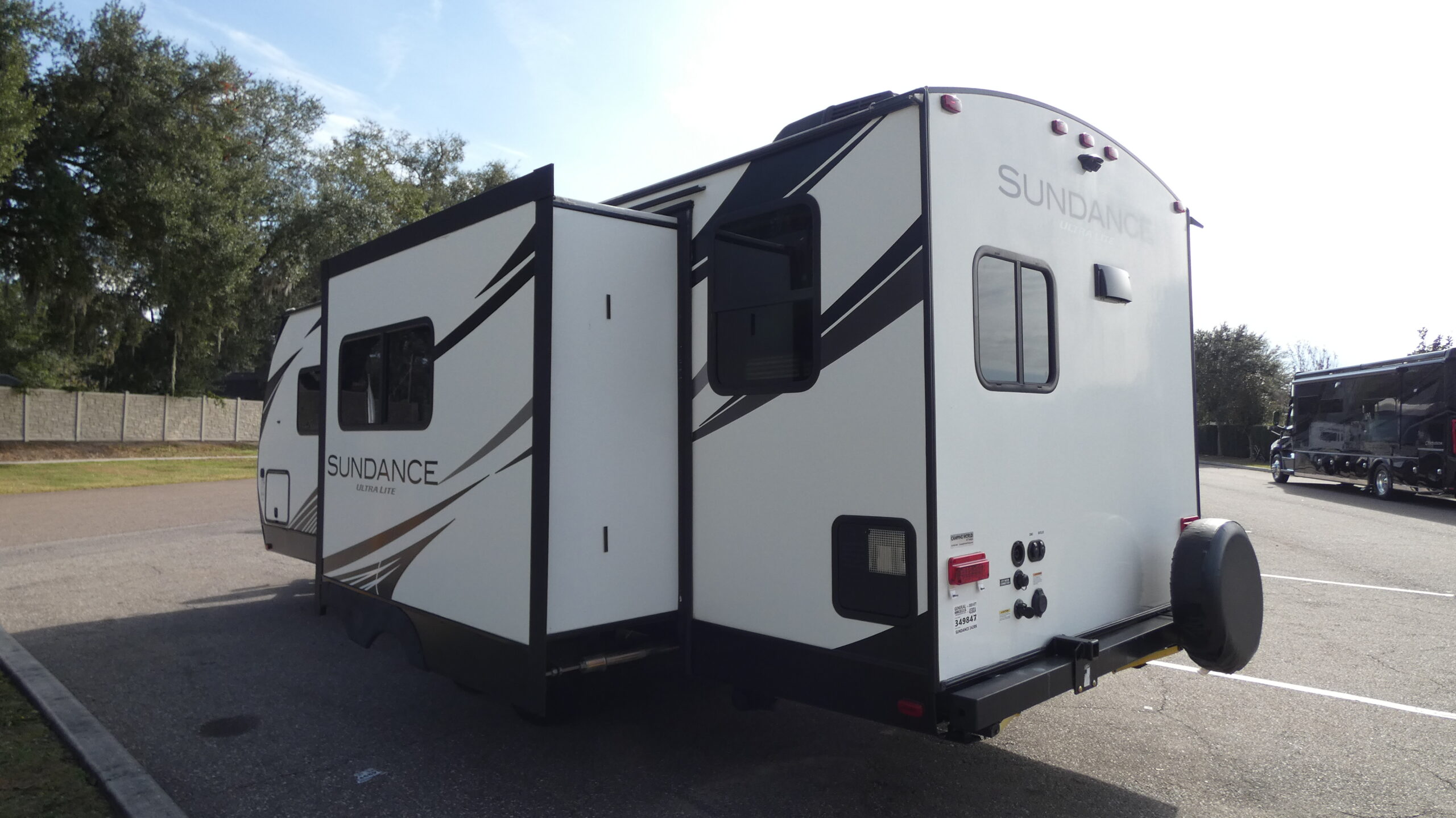 Used 2020 Heartland SUNDANCE ULTRA LITE 242RK for sale in Dover, FL
