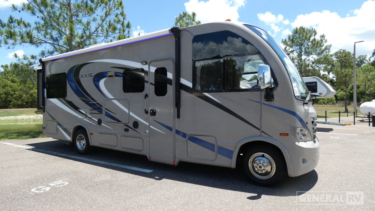 Used 2016 Thor Motor Coach Axis 25.2 Class A RV at General RV | Tampa ...